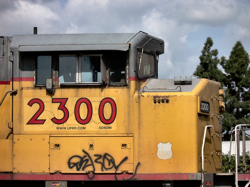 UP 2300 cab side closeup